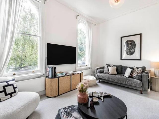 House at Oakley Gardens, Greater London