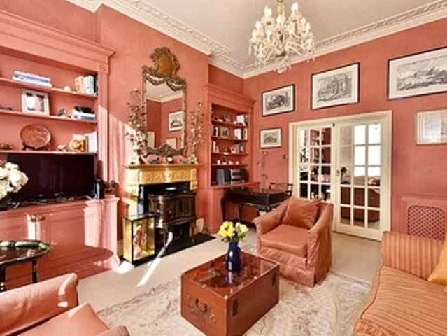 House at Oakley Street, Greater London