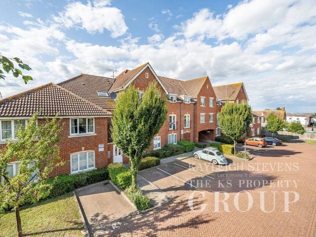 Apartment at Orchard Street, Rainham
