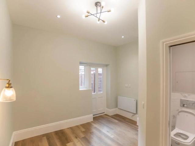 Room at Orlando Road, Greater London