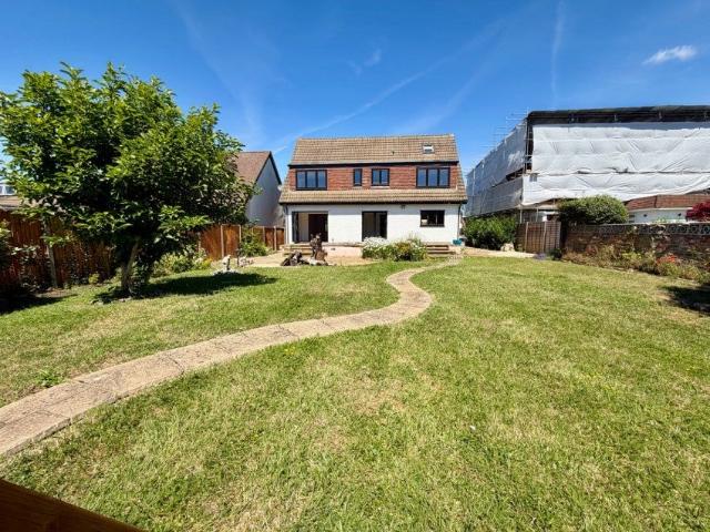 House at Ouseley Road, Wraysbury