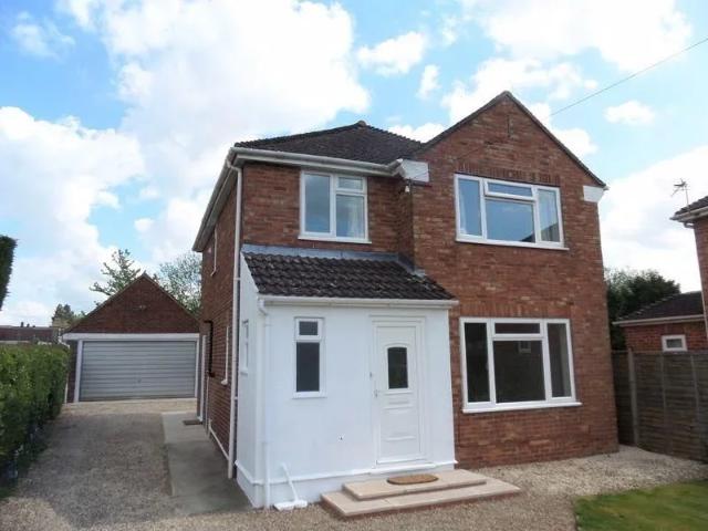 House at Oxford Road, Cherwell District