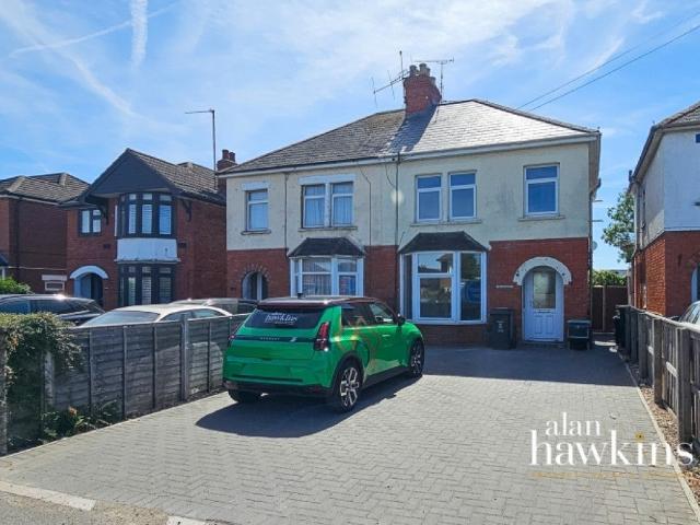 House at Oxford Road, Stratton St. Margaret