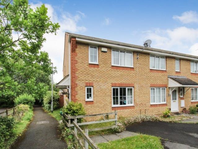 House at Paddick Drive, Reading