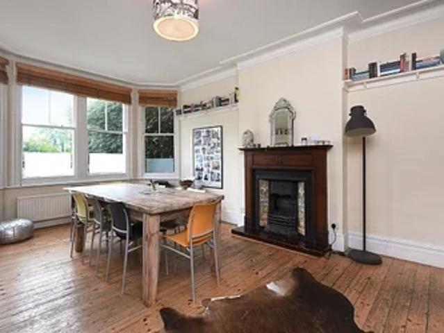 House at Page's Lane, Greater London