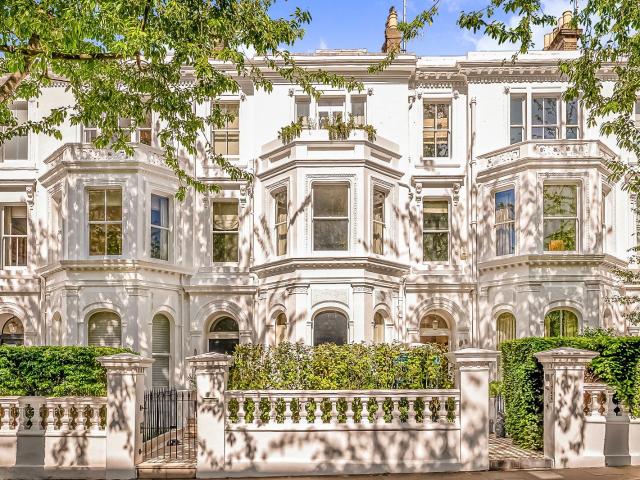 House at Palace Gardens Terrace, Greater London