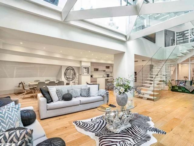 House at Park Lane, City of Westminster
