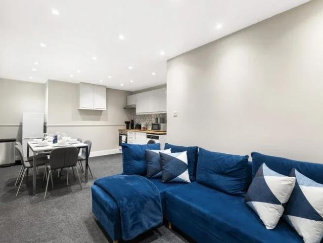 House at Park Road, Greater London