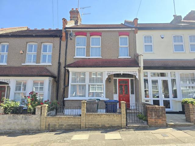 House at Park View Crescent, Greater London