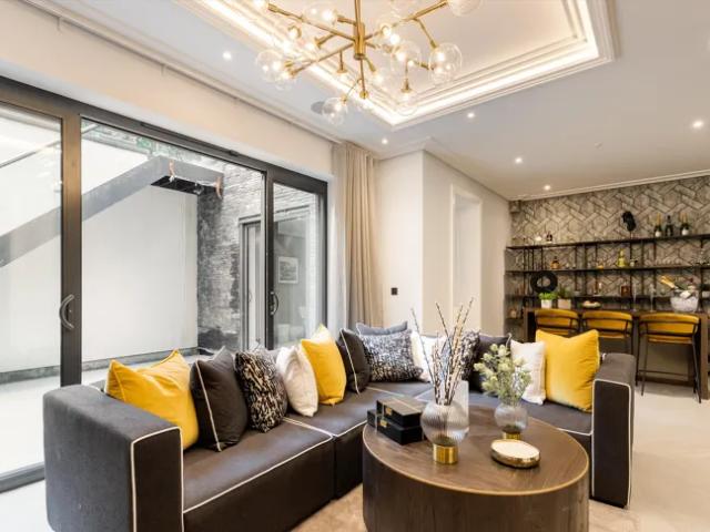 House at Park View, Greater London