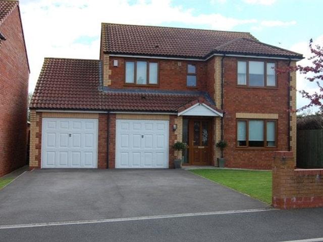 House at Parkfield Close, North Petherton