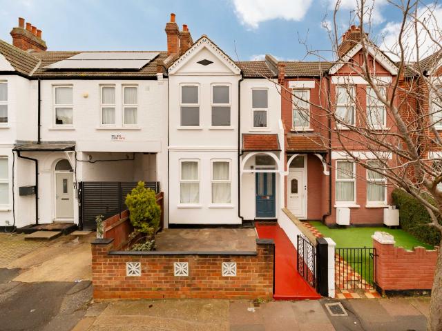 House at Parkfield Road, Greater London