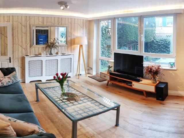 House at Parkham Street, Greater London