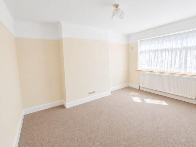 House at Parkside Avenue, Southampton