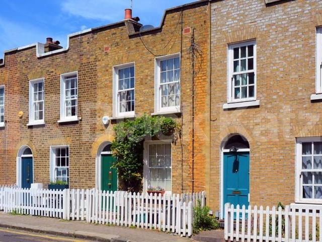 House at Parkway, Greater London