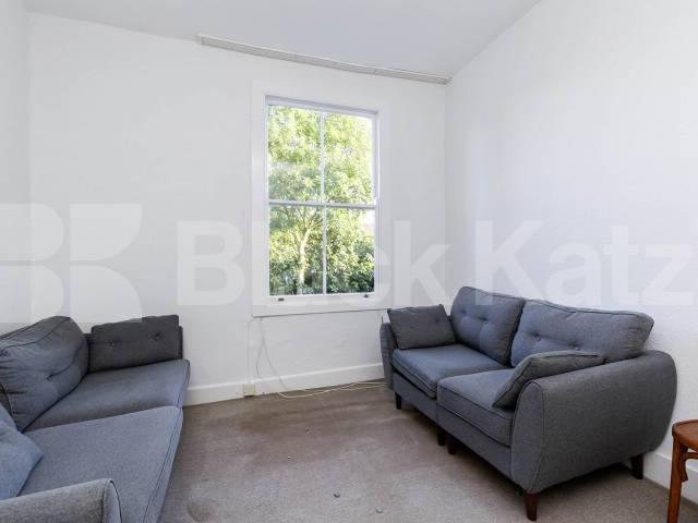House at Parkway, Greater London