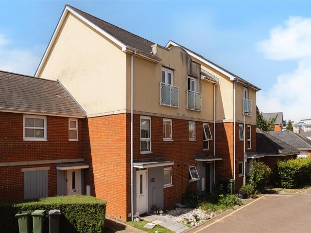 House at Parritt Road, Reigate and Banstead