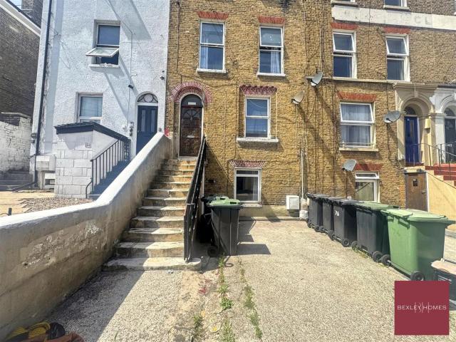 House at Parrock Street, Gravesham