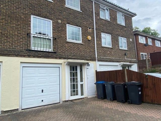 House at Paul Gardens, Greater London
