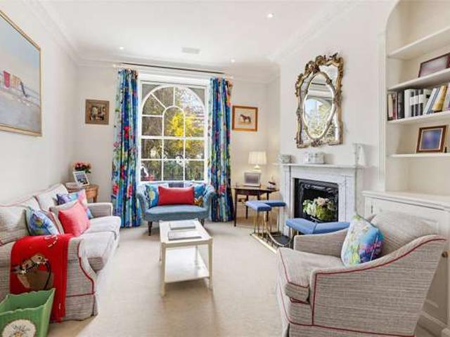 House at Paultons Square, Greater London