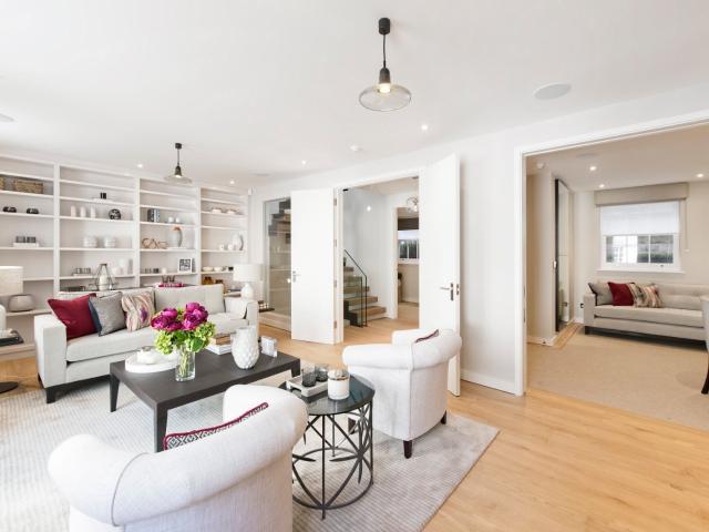 House at Pavilion Road, Greater London