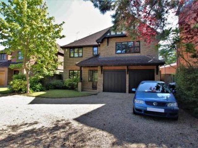 House at Pembroke Road, Woking