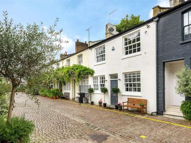 House at Pembridge Mews, Greater London