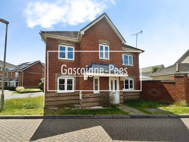 House at Pentland Close, Basingstoke and Deane
