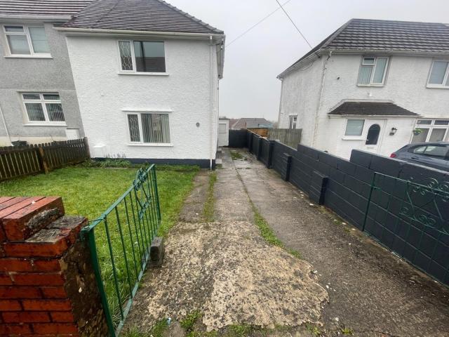 House at Penydre Road, Clydach