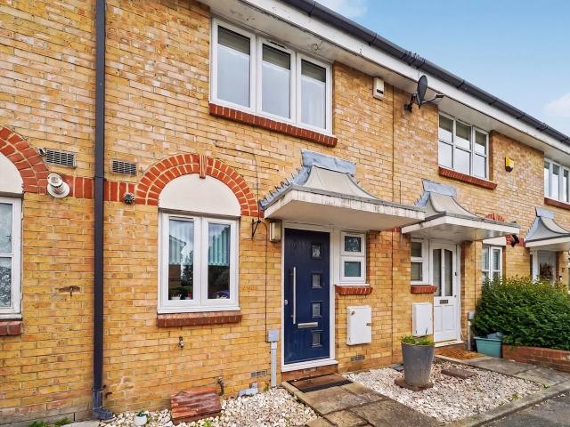 House at Pennington Way, Greater London