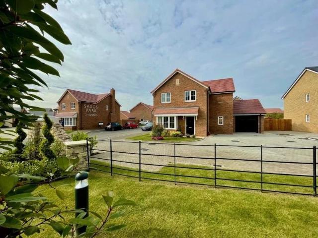 House at Peacock Lane, Biddenham