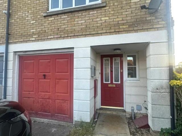 House at Pearcy Close, Greater London
