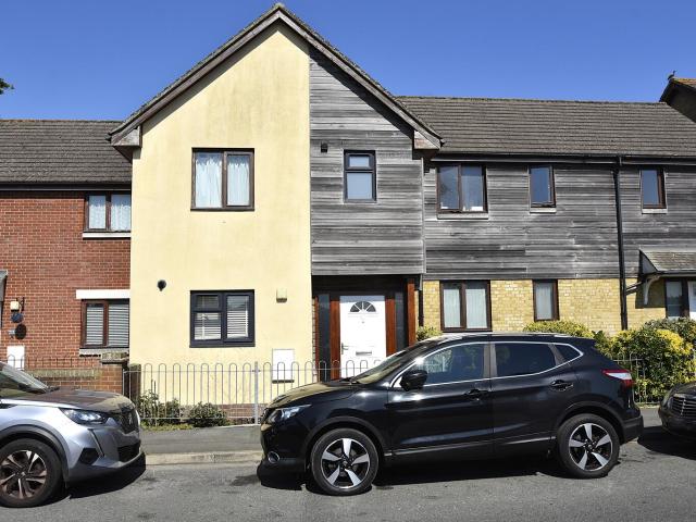 House at Perowne Way, Sandown