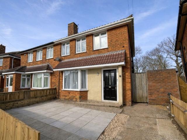 House at Pettycot Crescent, Gosport
