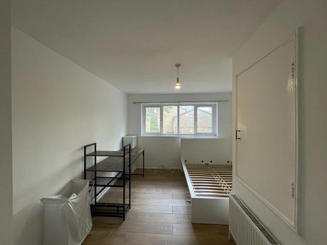 House at Phoenix Close, Greater London