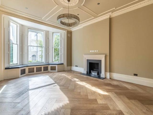 House at Phillimore Place, Greater London