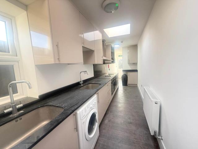 House at Pinglestone Close, Greater London