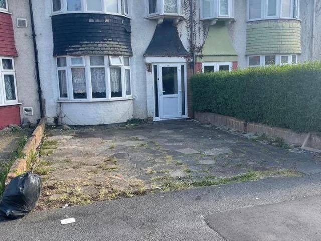 House at Pinglestone Close, Greater London