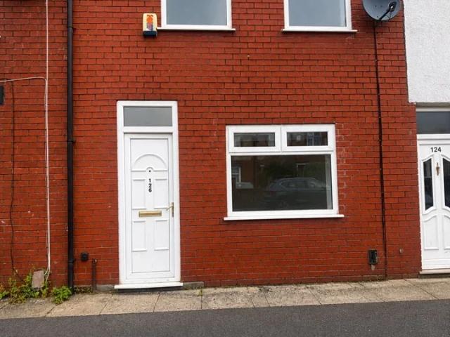 House at Piggott Street, Farnworth