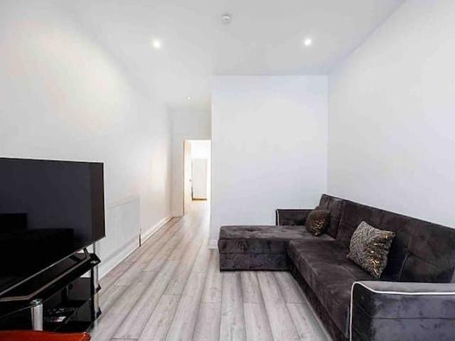 House at Pilgrims Way, Greater London