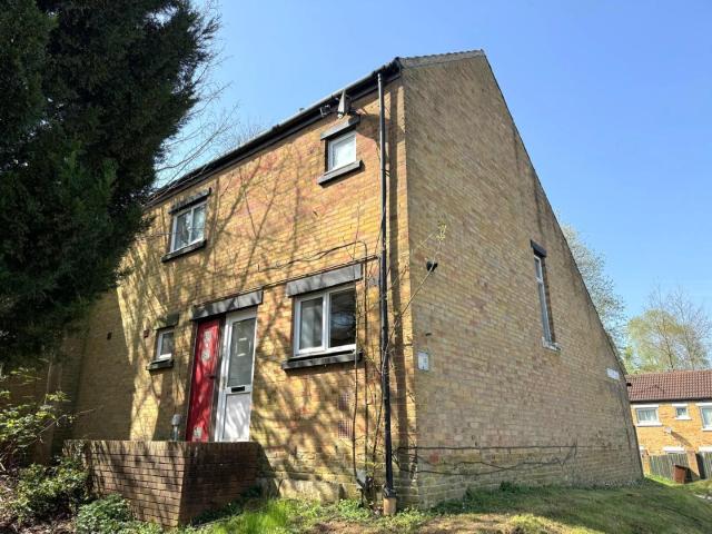 House at Pitstone Road, Northampton
