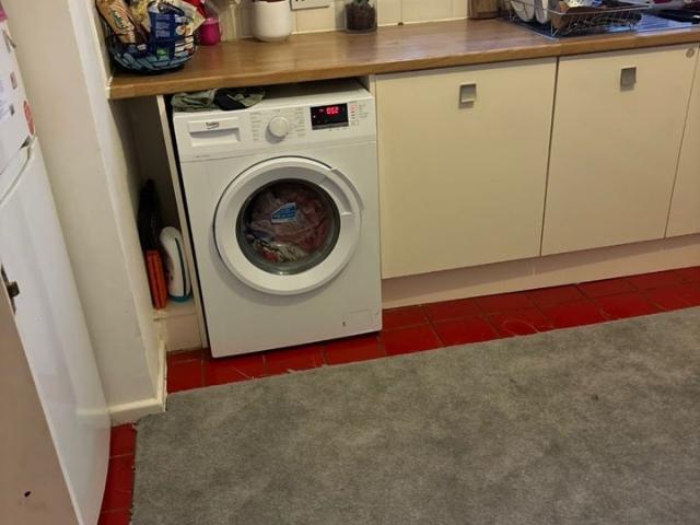 House at Polzeath Close, Luton