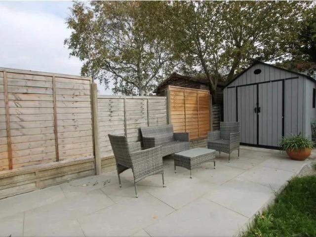 House at Poplar Road, Greater London