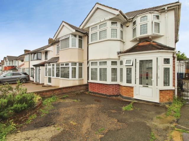 house at Portland Crescent, Stanmore, HA7,England
