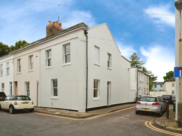 House at Portland Square, Cheltenham