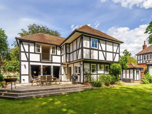 House at Portmore Park Road, Elmbridge