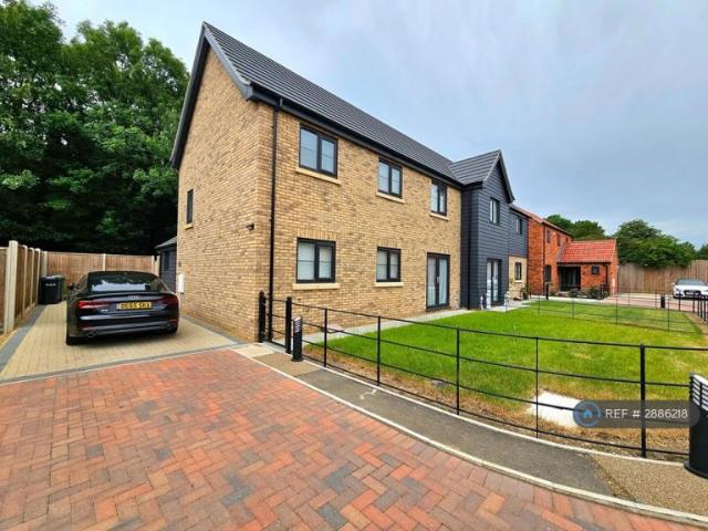 House at Priory Gardens, Huntingdonshire