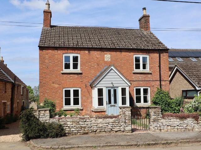 House at Priory Road, Manton