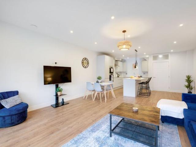 House at Purley Rise, Greater London