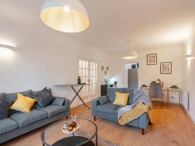 House at Putney Park Lane, Greater London